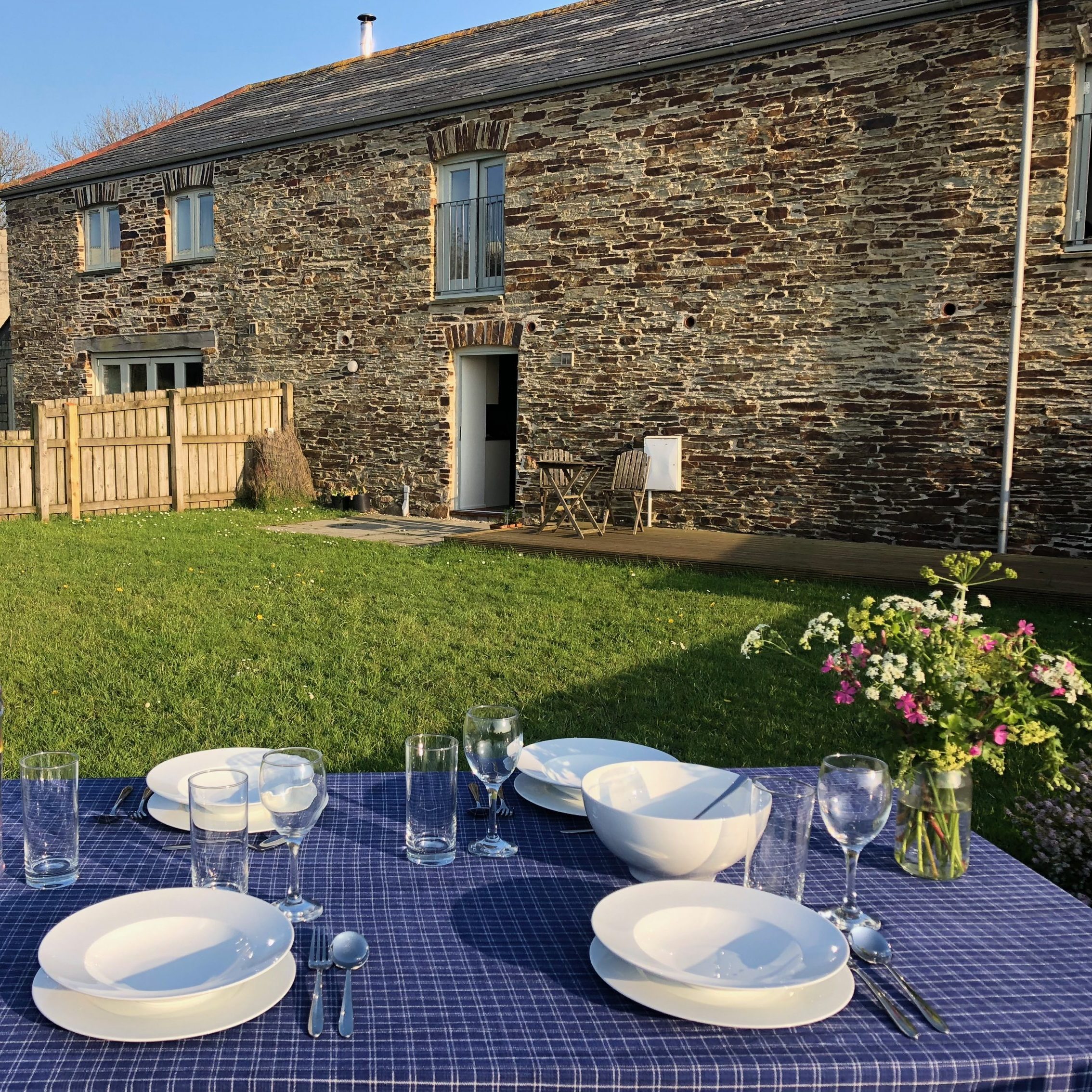 Rear Garden – No. 3 Tredinnick Farm Barns